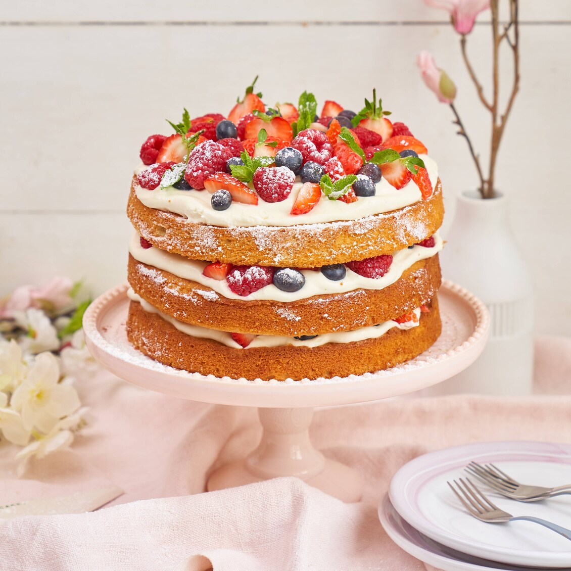 Vanilla & Berry Cake | Zanussi
